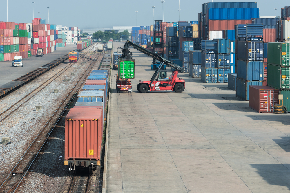 Efficient Rail-to-Warehouse Transport with Shadow Group
